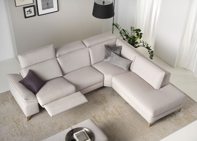 Natuzzi Italia Domino Corner Sofa - Midfurn Furniture Superstore
