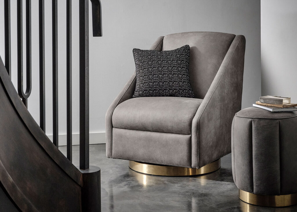 Duresta Cirrus Swivel Chair - Midfurn Furniture Superstore