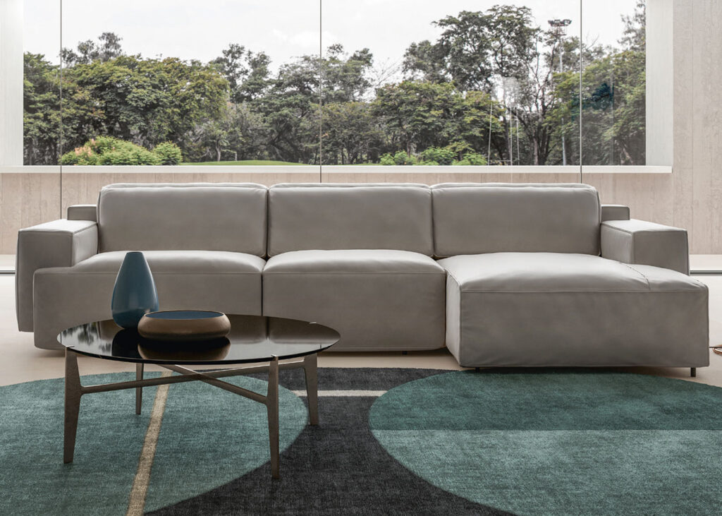 Natuzzi Italia Iago Chaise Sofa - Midfurn Furniture Superstore